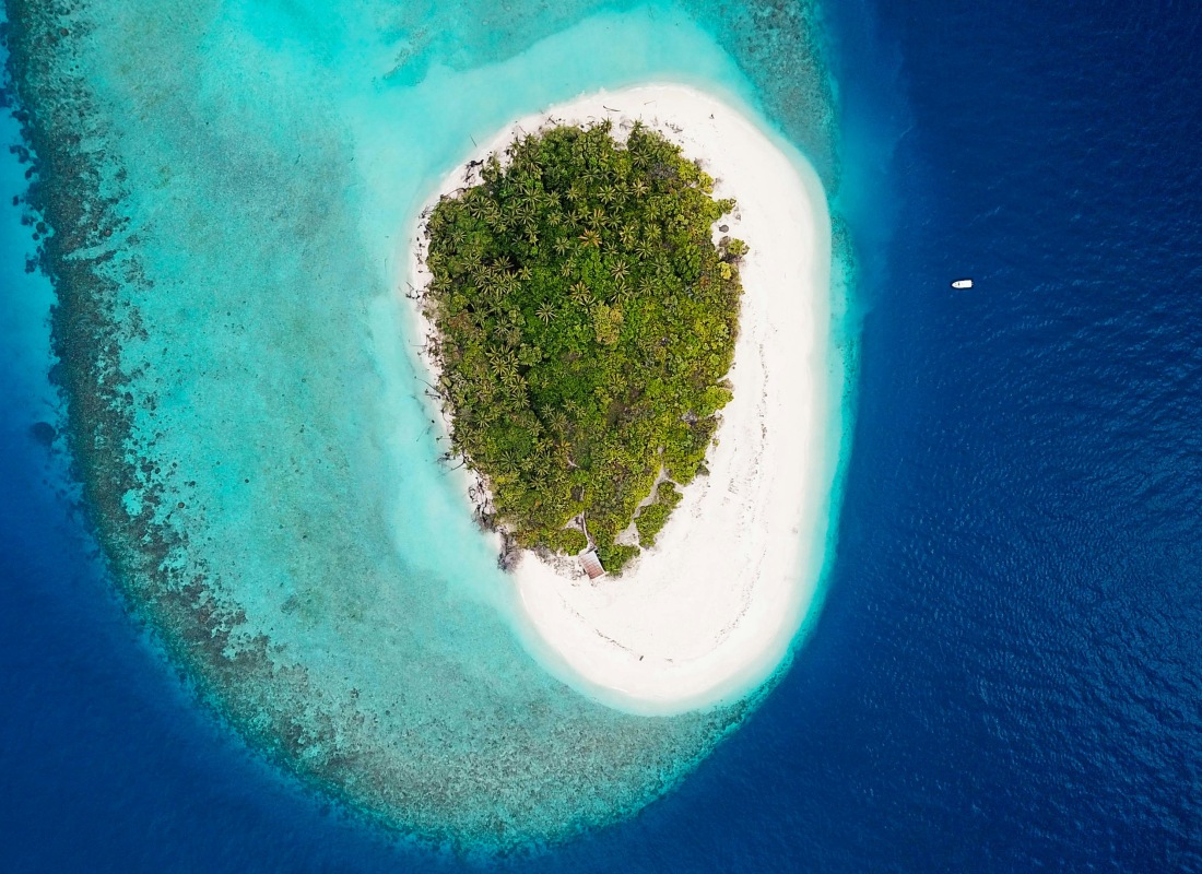 Top 10 Best Maldives Islands to Visit Now
